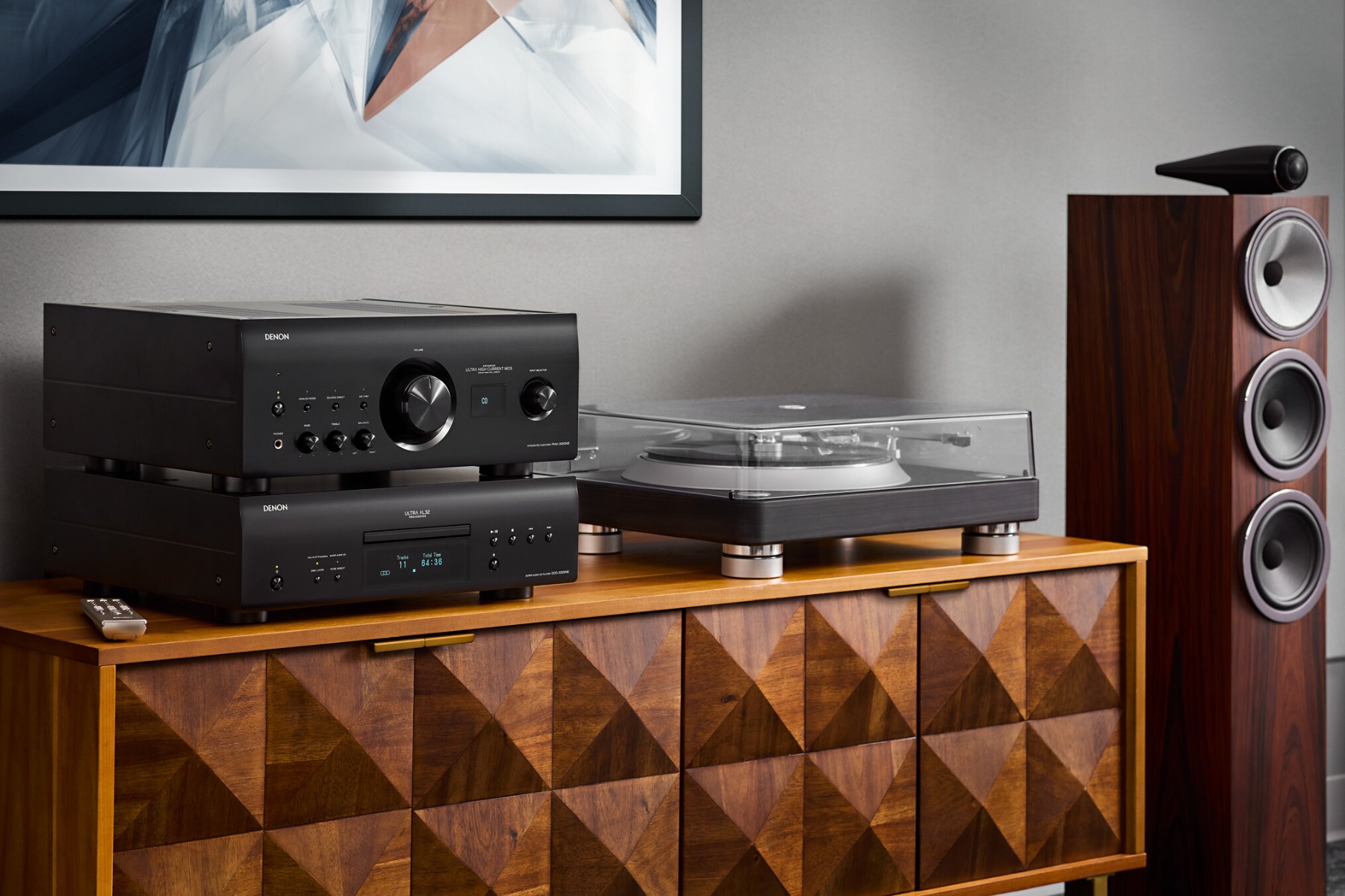 Denon DP-3000NE, DCD-3000NE in PMA-3000NE prejemniki EISA nagrade za ...